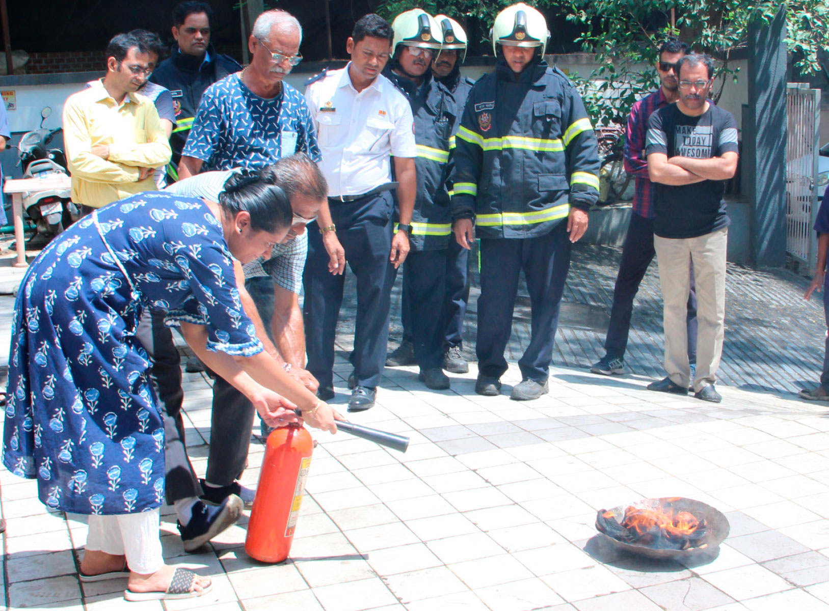 Mock fire drill at Mumbai apartment – ROTARACT NEWS